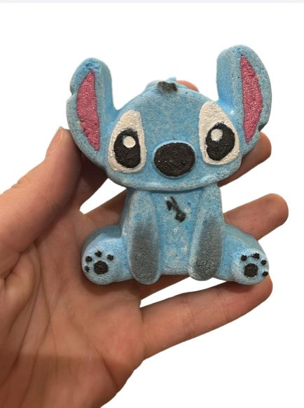 Stitch Bath Bomb – Splash Bath Lab